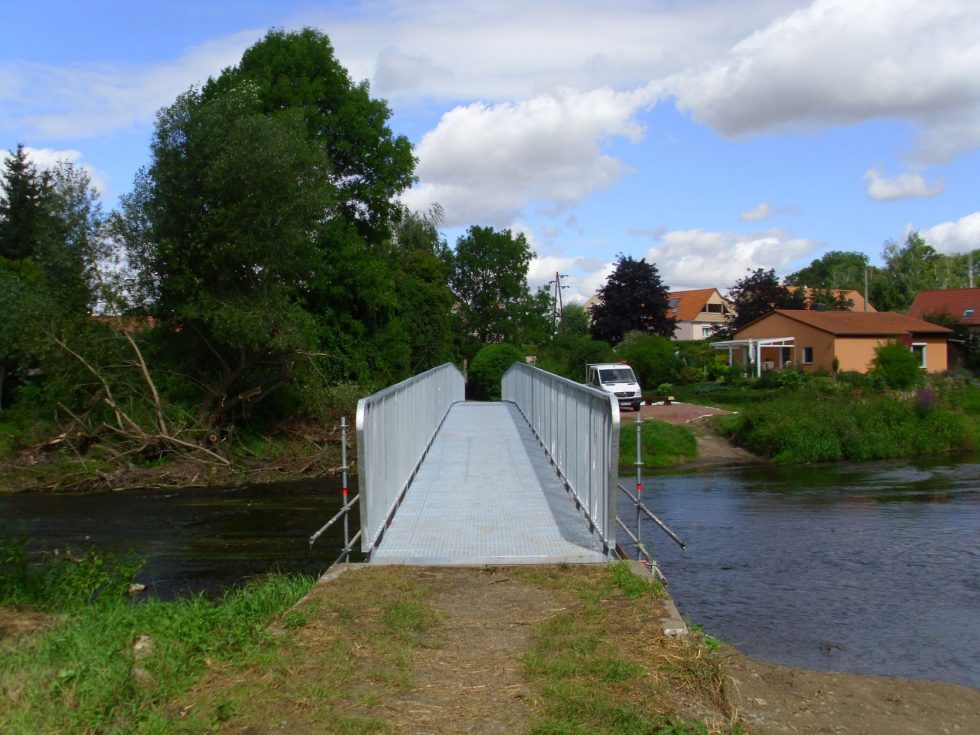 Sanierung der Fußgängerbrücke über die Bode in Rodersdorf - LEADER ...